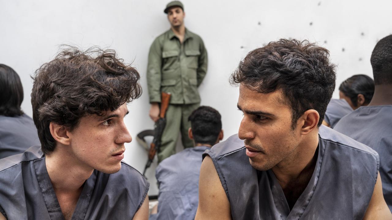 Wendy Lazcano: Interviú a Coco Fusco & NDDV / La noche eterna - Incubadora